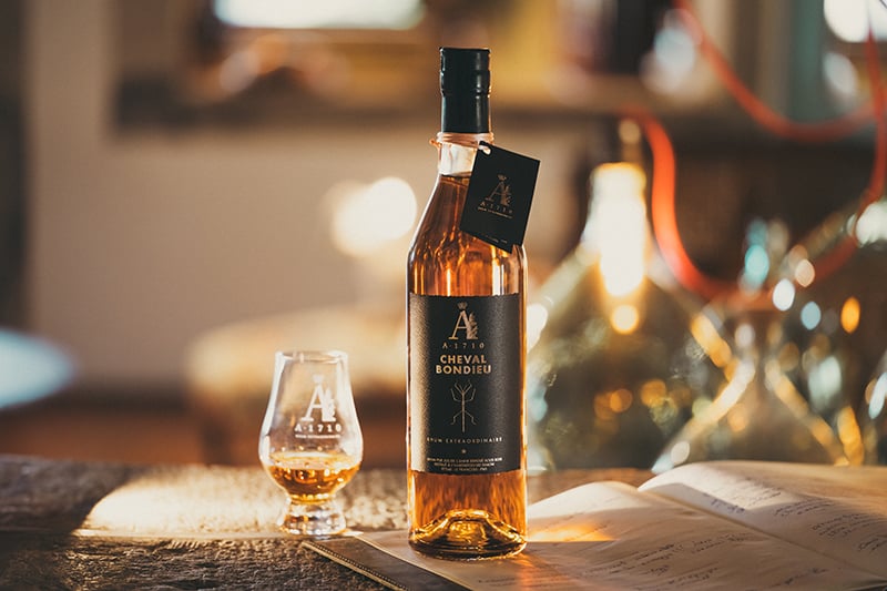 Pourquoi le rhum A1710 n'est pas dans l'AOC Martinique